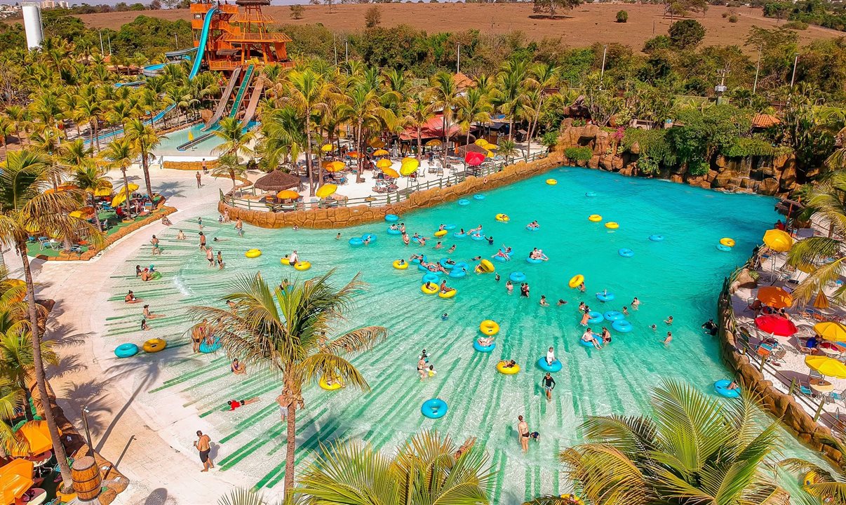 Thermas dos Laranjais é o segundo parque aquático mais visitado do ...
